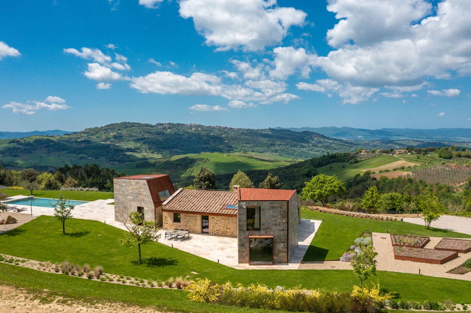 Property Details - Experience Unrivalled Tuscan Beauty with Panoramic ...