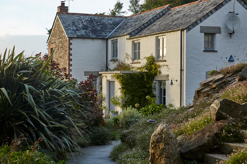 Property Details - Stylish Cornish Home with Sea Views & Infinity Pool ...
