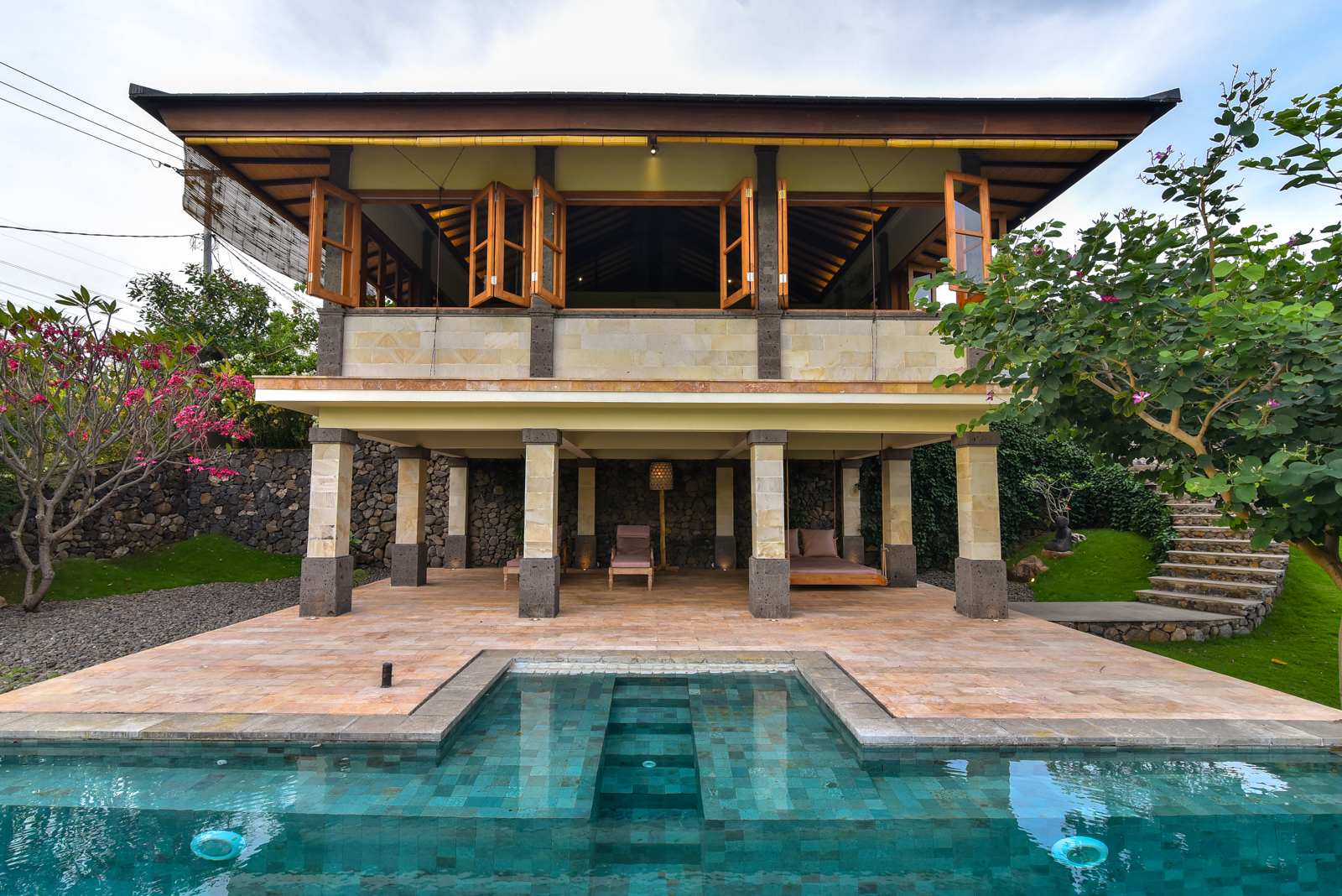Property Details - Stunning, Natural Balinese Home with Views of Barat ...