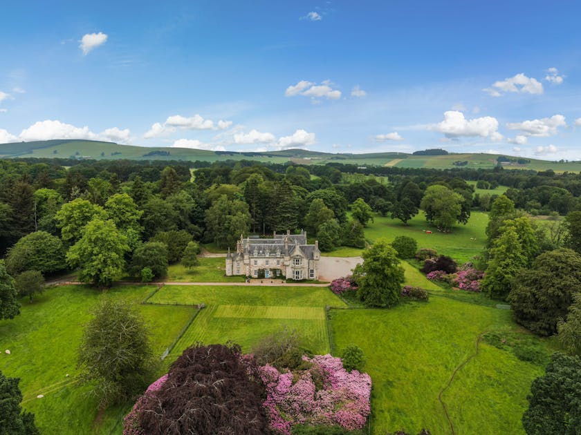 Property Details - Breathtaking XII Century Scottish Castle in Family ...