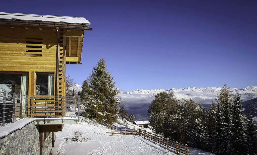 Property Details - Contemporary Swiss Lodge with Views of the Pennine ...