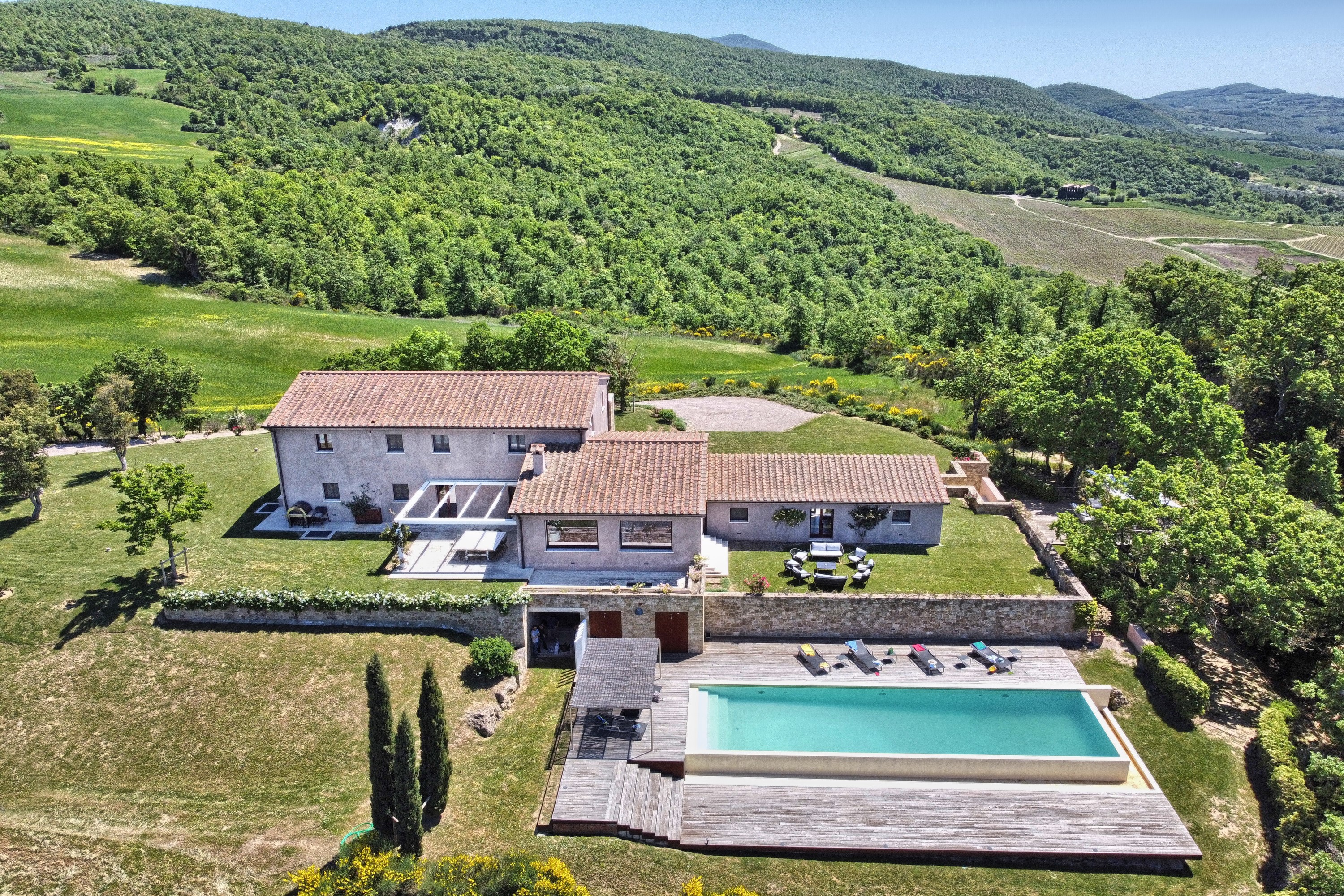 Property Details - Contemporary Farmhouse Overlooking Val d'Orcia | StayOne