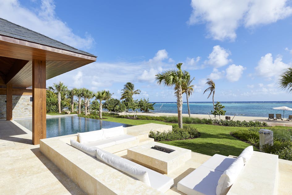 Property Details - Contemporary Villa Steps from the Beach in Exclusive ...