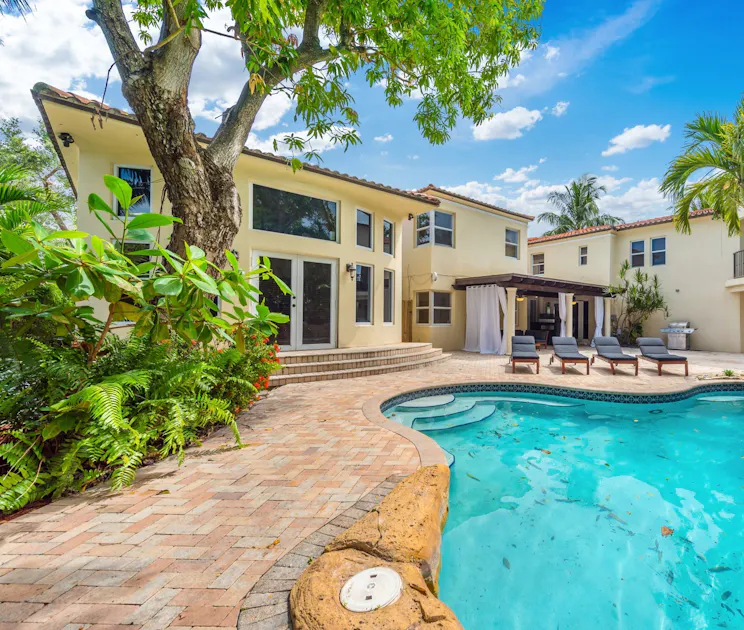 Property Details - Sophisticated Miami Villa with Private Pool | StayOne