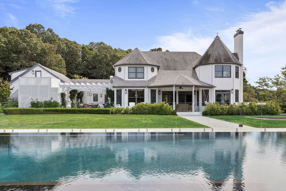Property Details - Spectacular Bridgehampton Estate with Pool and ...